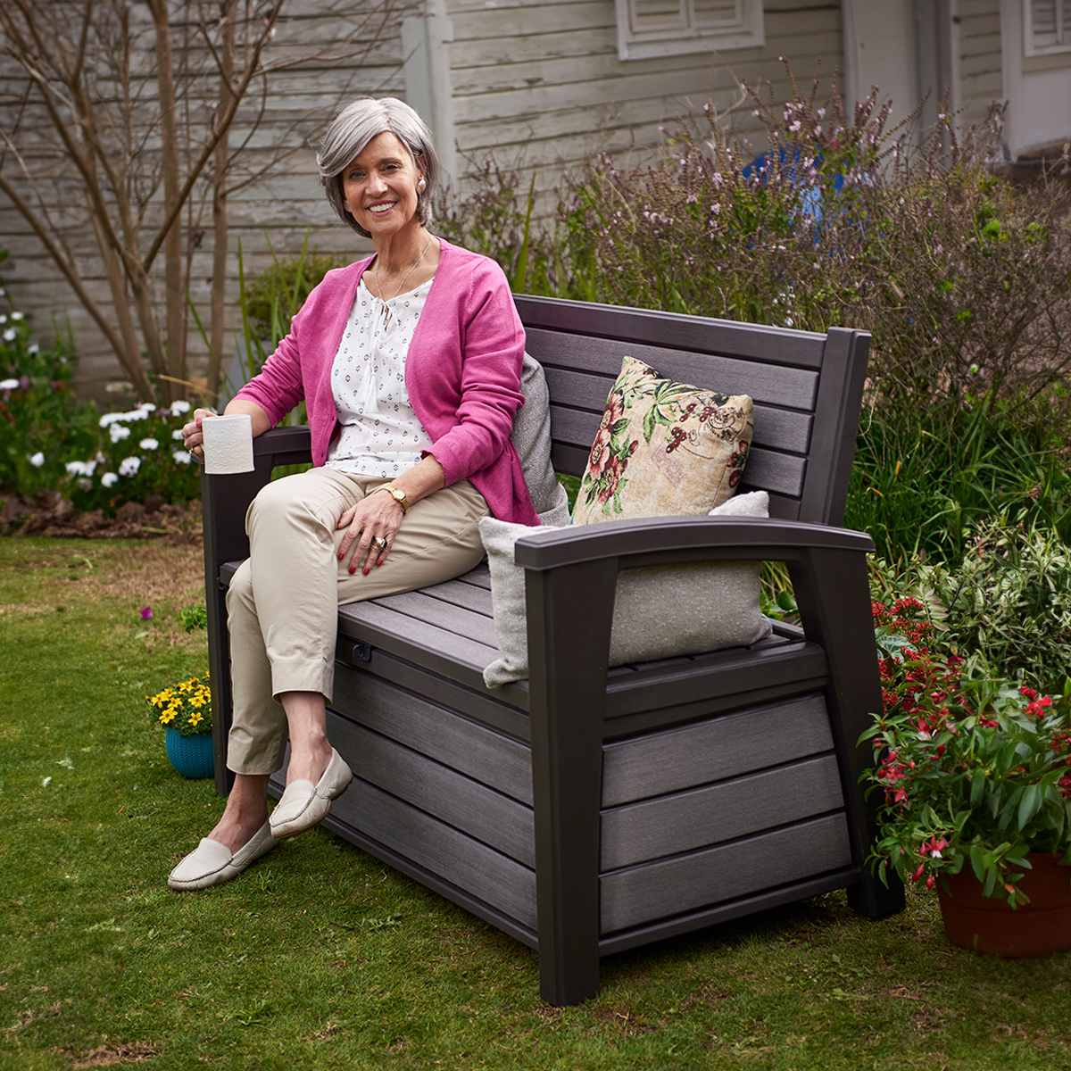 Gartenbank mit Truhe Hudson 227 l antrazit KETER